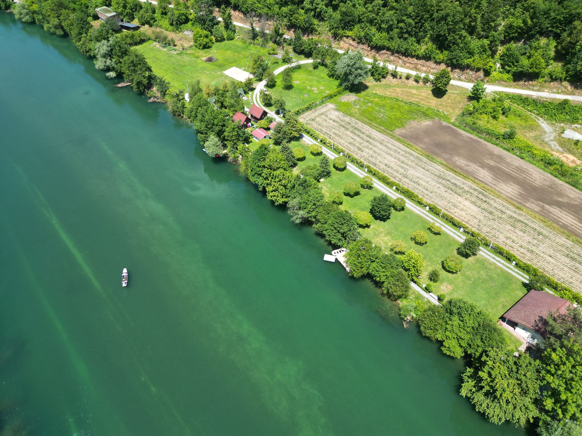 Visit Krupa | Una kamp